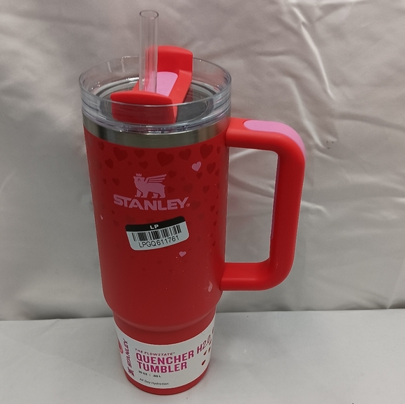 Stanley | Dining | Flaw Nwt 225 Stanley Target Valentine Day Ruby ...